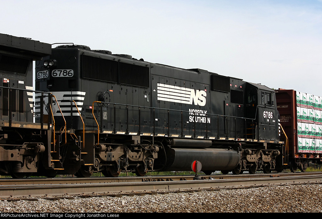 NS 6786